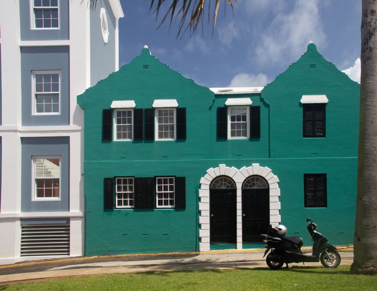 The Bermuda Colour Palette – A Busy Life of Leisure